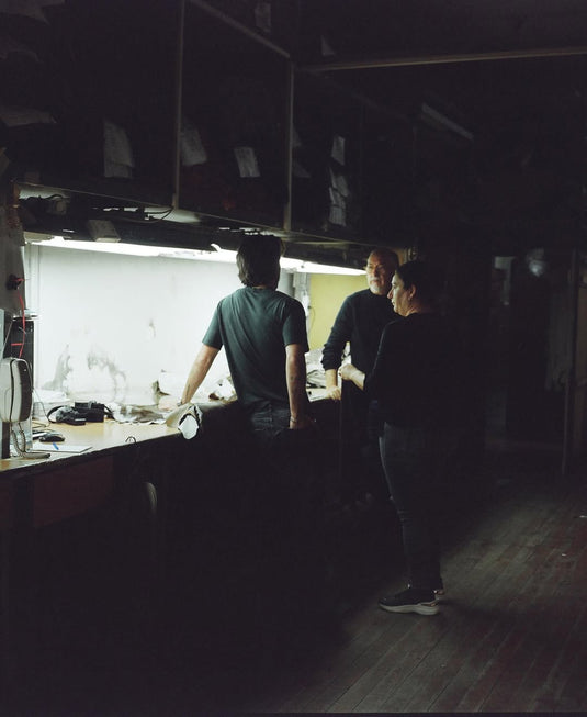 PI 1211 'WASHED INDIGO' DENIM – PEARLED IVORY